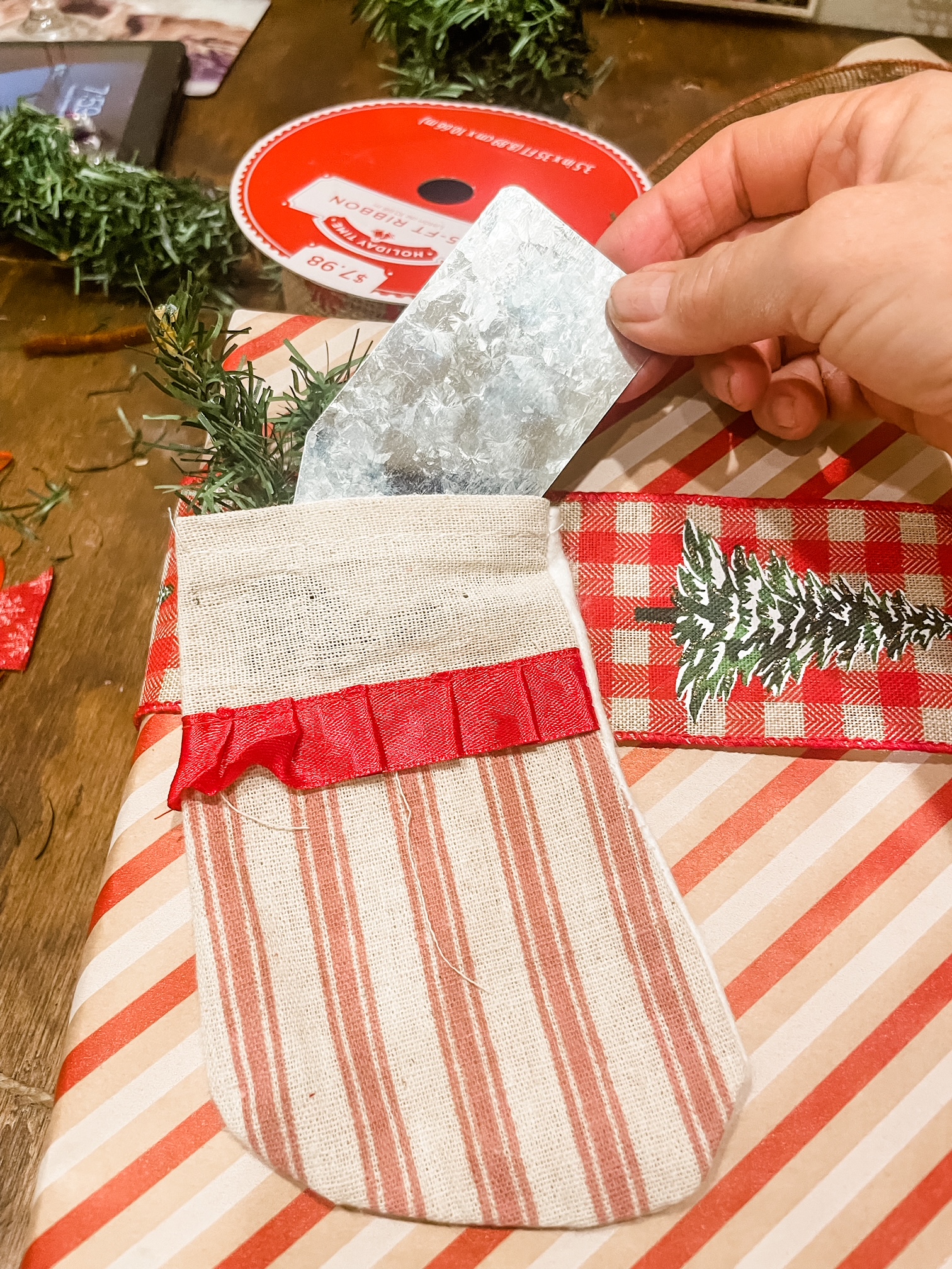How To Create Unique and Fun Christmas Gift Wrapping! - Savvy In The ...